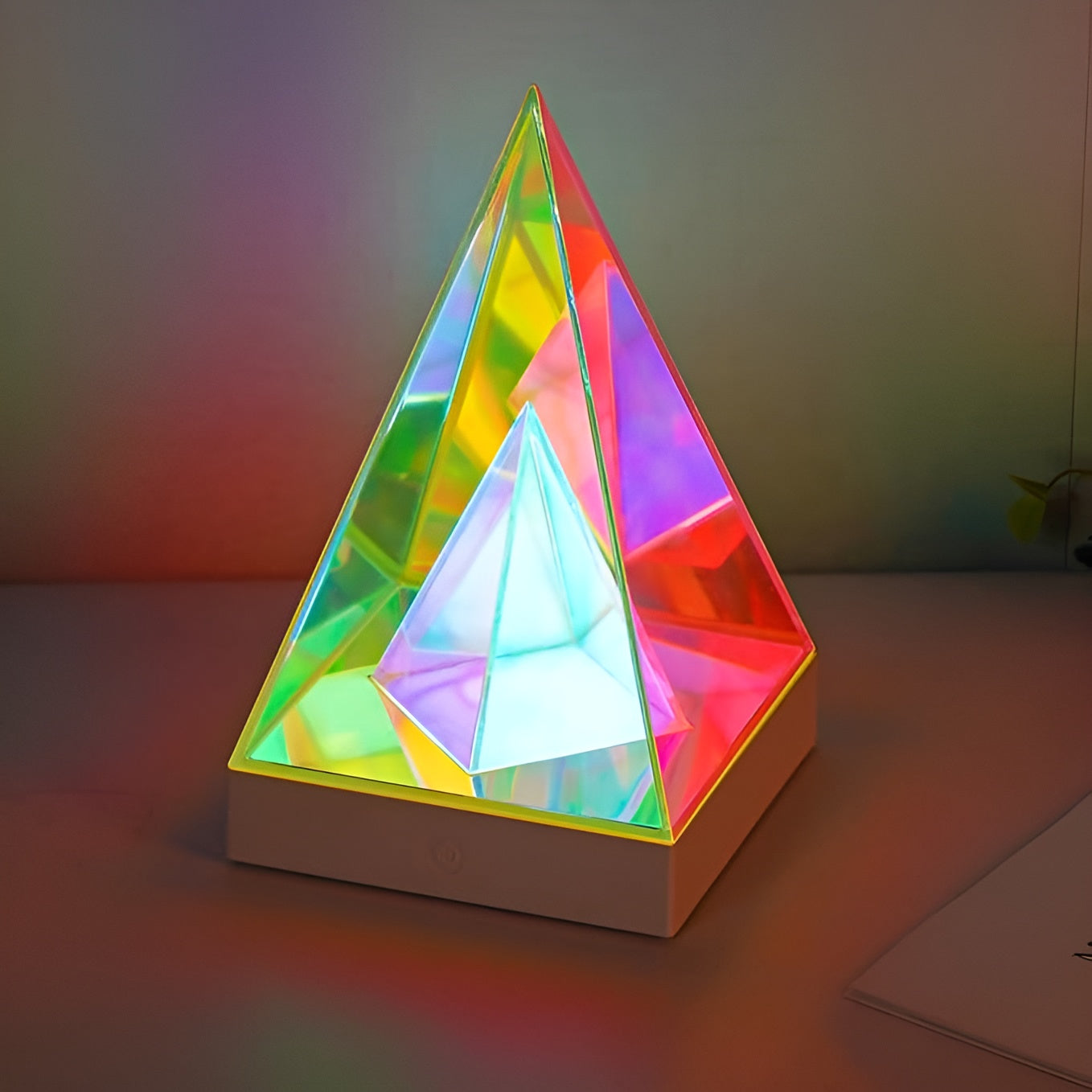 Crystal Light Pyramid - ZULIE E-COMMERCE LLC DBA LIT LAMP